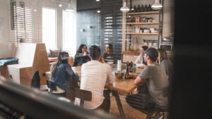 9 Key Benefits of Effective Communication in the Workplace