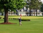 The Country Club Leadership Style (Complete Guide)