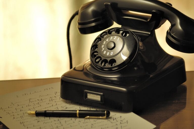 How To Communicate Your Ideas Effectively (9 Steps)